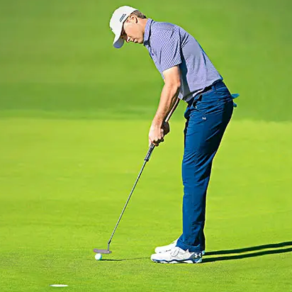Holing Putts: A Golf Practice Session to Help You Roll 'Em In – Under ...